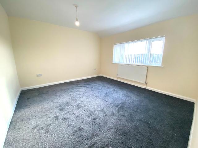 Camplin Crescent B20, 3 bed semi detached house to rent, £1,250 pcm | PrimeLocation