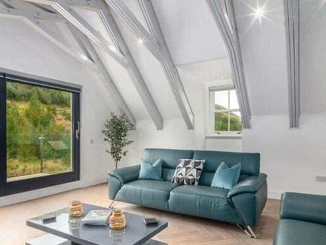 Campsie Gate, Campsie Glen, 4 Bedroom Detached