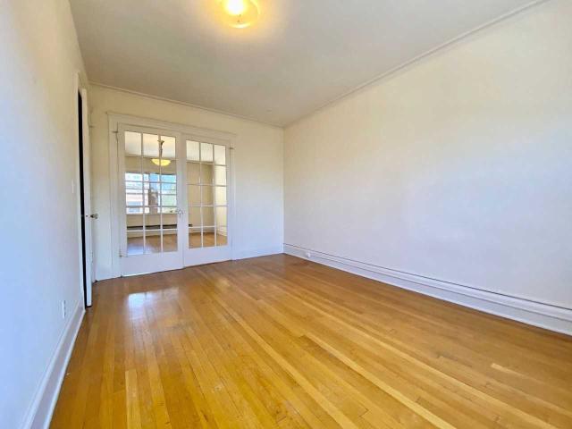 Campus Apartments Studio Apartment for Rent at 4210 Brooklyn Ave Ne, Seattle, WA 98105 University District