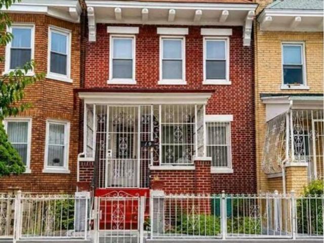 Campus Pl, Brooklyn, Home For Sale