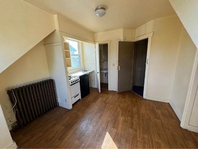 Campus View Studio Apartment for Rent at 18 Brevator Street, Albany, NY 12203 Melrose