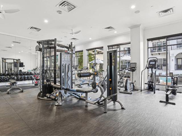 Cantabria at Turtle Creek 2 Bedroom Apartment for Rent at 2728 Hood St, Dallas, TX 75219