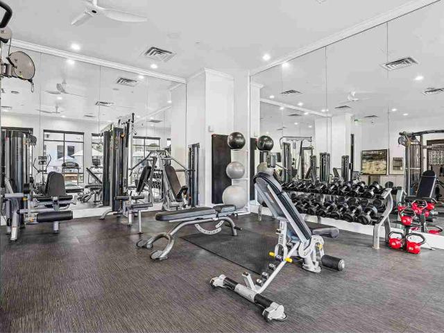 Cantabria at Turtle Creek 2 Bedroom Apartment for Rent at 2728 Hood St, Dallas, TX 75219
