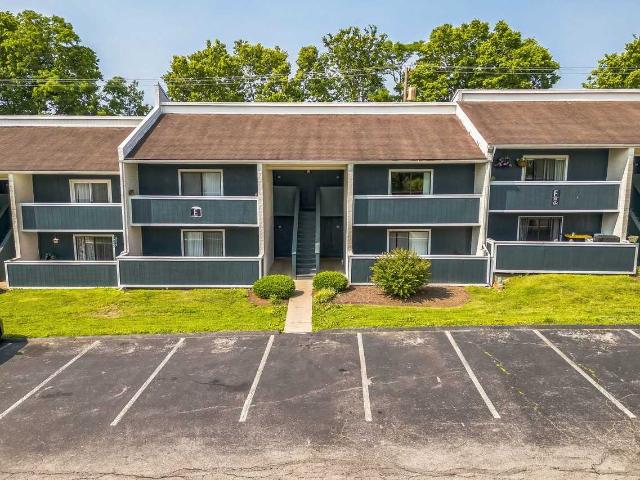 Canter Pointe 2 Bedroom Apartment for Rent at 3650 Tates Creek Rd, Lexington, KY 40517
