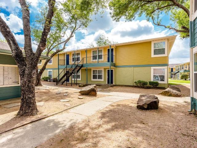 Cantera 3 Bedroom Apartment for Rent at 10555 Spice Ln, Houston, TX 77072 Alief