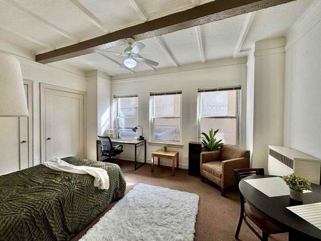 Canterbury Court Apartments Studio Apartment for Rent at 1220 N State Pkwy, Chicago, IL 60610 Near North Side