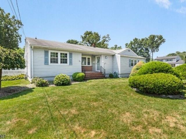 Canterbury Dr, Clark, Home For Sale