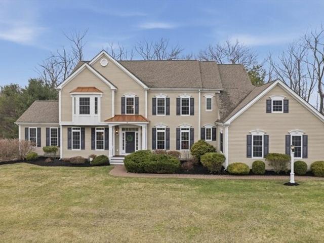 Canterbury Hill Rd, Acton, Home For Sale