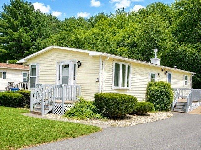 Canterbury Ln, Rockland, Property For Sale