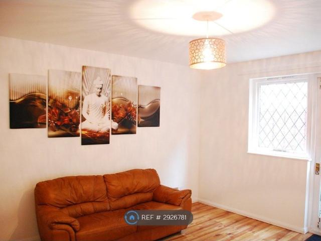 Canterbury Place, London SE17, 4 bed terraced house to rent, £4,580 pcm | PrimeLocation