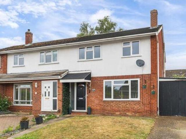 Canterbury Road, 3 Bedroom Semi detached