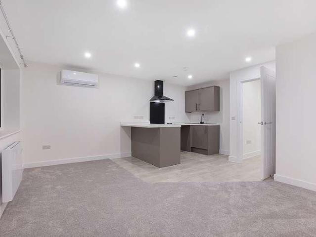 Canterbury Road, Sittingbourne, ME10