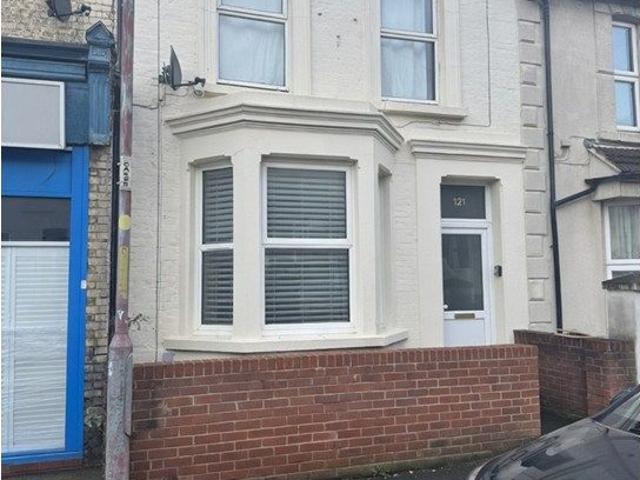 Canterbury St, Gillingham ME7, Room to rent, £600 pcm | PrimeLocation