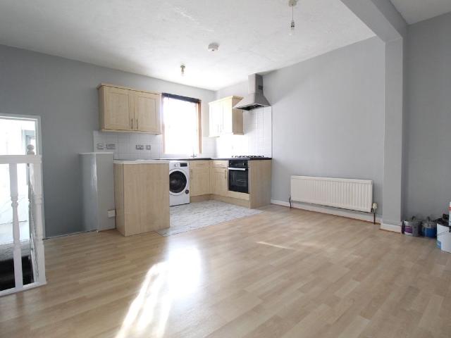 Canterbury Street, Gillingham ME7, 1 bed flat to rent, £950 pcm | PrimeLocation