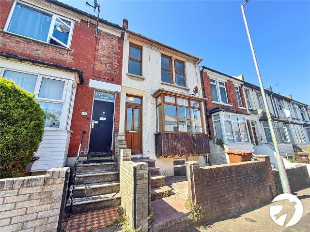 Canterbury Street, Gillingham, Kent ME7, 3 bed terraced house to rent, £1,450 pcm | PrimeLocation