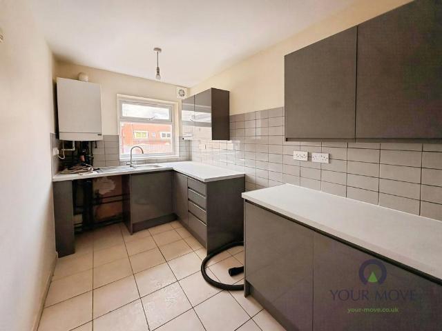 Canterbury Street, Kent ME7 2 bed flat to rent £1,150 pcm £265 pw