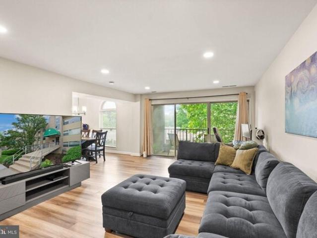 Canterbury Sq Apt,alexandria, Condo For Sale