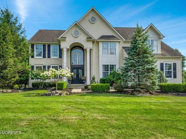 Canterbury Way, Farmingdale, Home For Sale