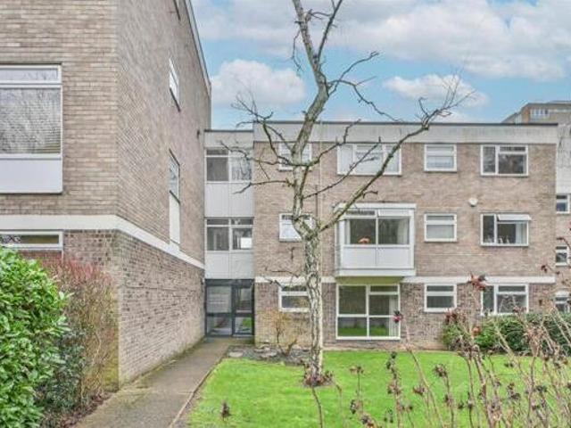 Canterbury Way, Great Warley, 2 Bedroom Apartment