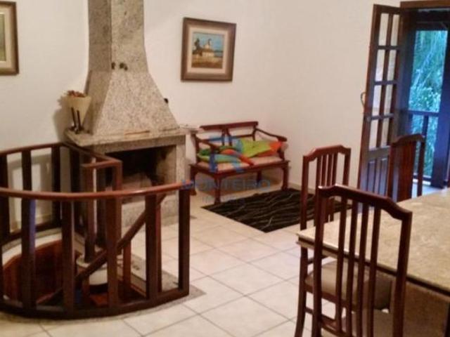 Canto das Águas Rio Acima, Casa 4 quartos