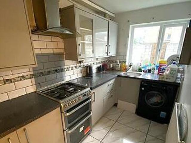 Canton Court, Cardiff city, 3 Bedroom Terraced