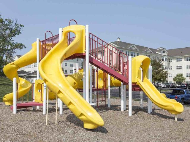 Canton Woods 2 Bedroom Apartment for Rent at 1 Windsor Woods Ln, Canton, MA 02021