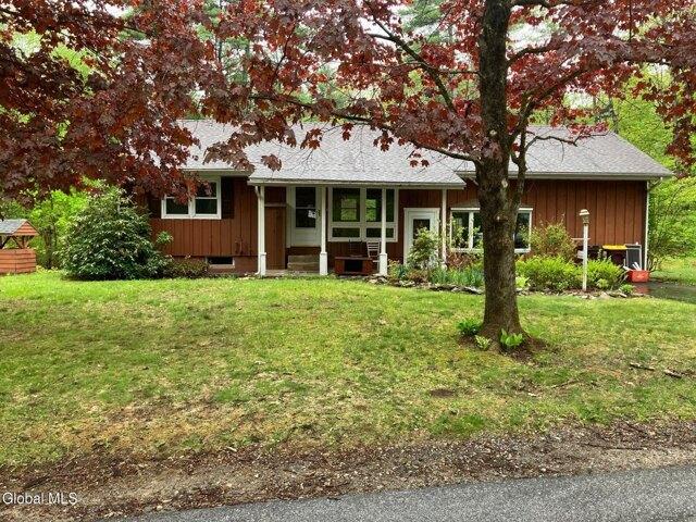 Canty Rd, Saratoga Springs, Home For Sale