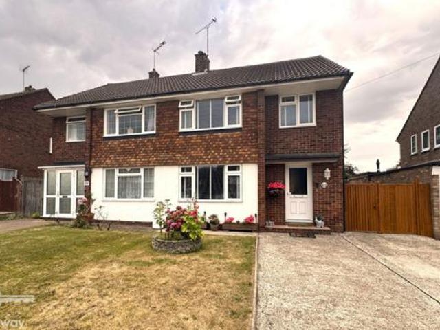 Canuden Road, Chelmsford, 3 Bedroom Semi detached