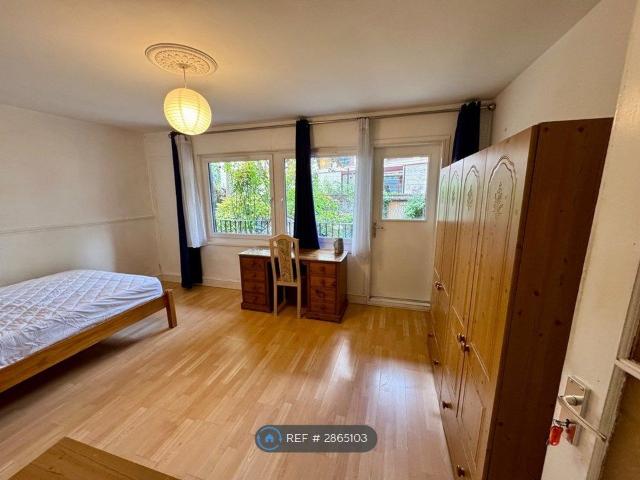 Canute Gardens, London SE16, Room to rent, £1,050 pcm | PrimeLocation