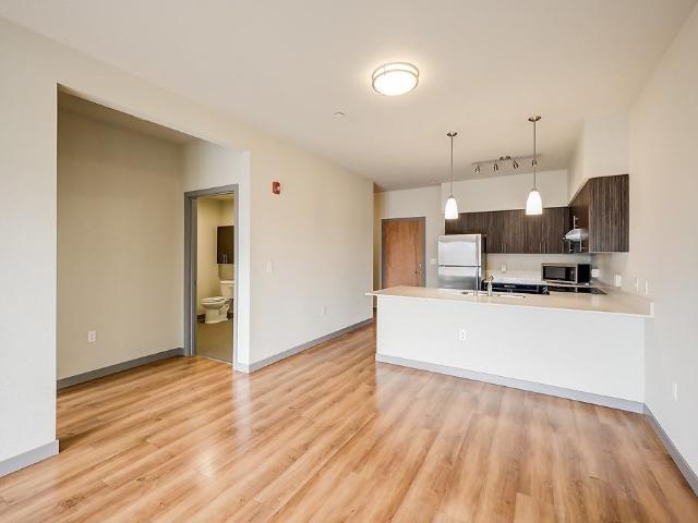 Canvas 1 Bedroom Apartment for Rent at 600 Elliott Ave W, Seattle, WA 98119 Lower Queen Anne