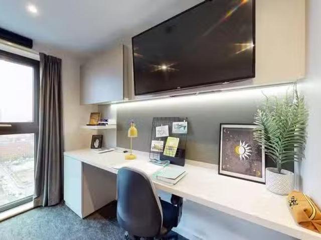 Canvas Manchester 3 Bed Apartment