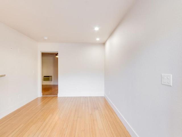 Canyonwood Apartments 1 Bedroom Apartment for Rent at 1830 Upas St, San Diego, CA 92103 North Park