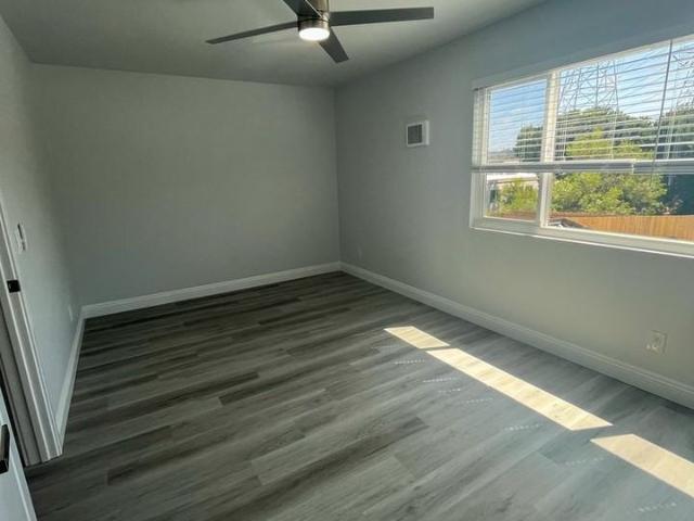 Canyon Creek Apartments B 1 Bedroom Apartment for Rent at 319 Garrison St, Oceanside, CA 92054 Loma Alta