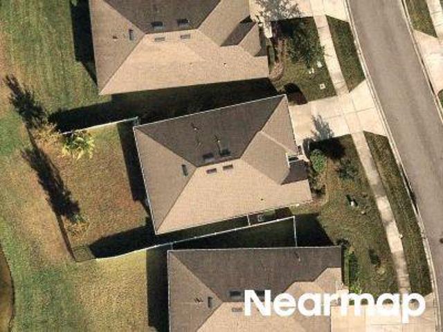 Canyon Crest Dr