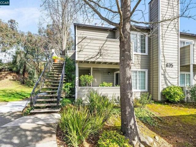 Canyon Oaks Dr Apt A, Oakland, Condo For Sale