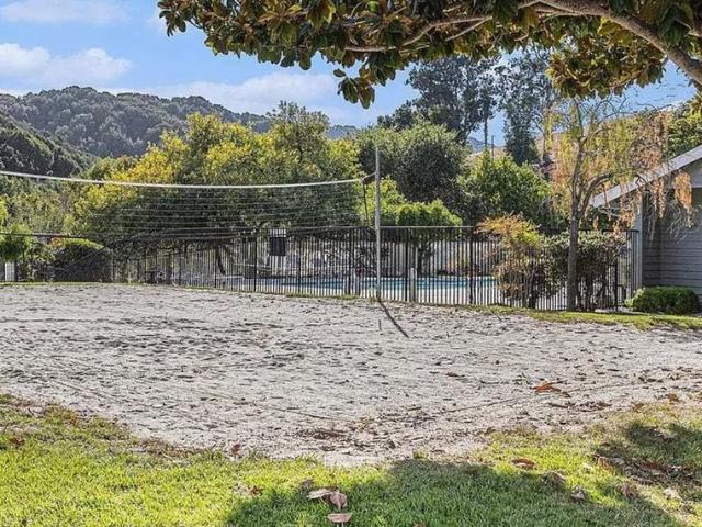 Canyon Meadows Dr 3 Bedroom Condo for Rent at Canyon Meadow Cir, Pleasanton, CA 94588