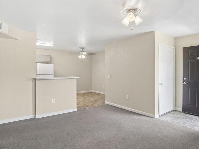 Canyon Springs 2 Bedroom Apartment for Rent at 6185 N Figarden Dr, Fresno, CA 93722 Fig Garden Loop