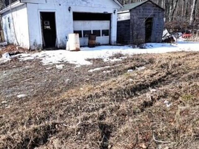 Canaan Rd, Hartland, Home For Sale