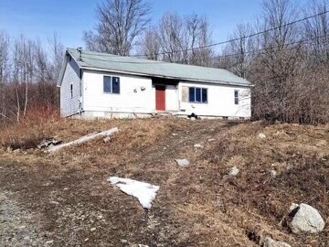 Canaan Rd, Hartland, Home For Sale