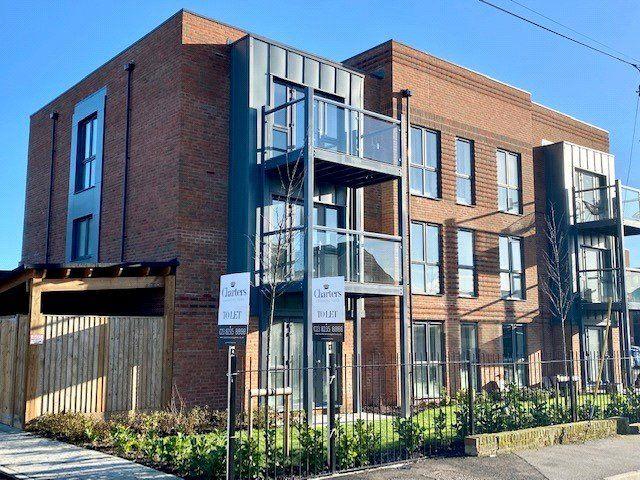 Canada Court, Toynbee Road, Eastleigh, Hampshire SO50, 2 bed flat to rent, £1,350 pcm | PrimeLocation