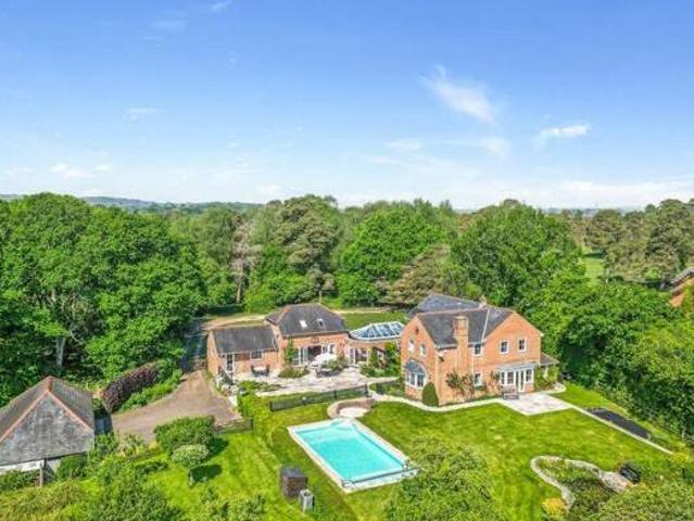 Canada Common, West Wellow, 6 Bedroom Detached