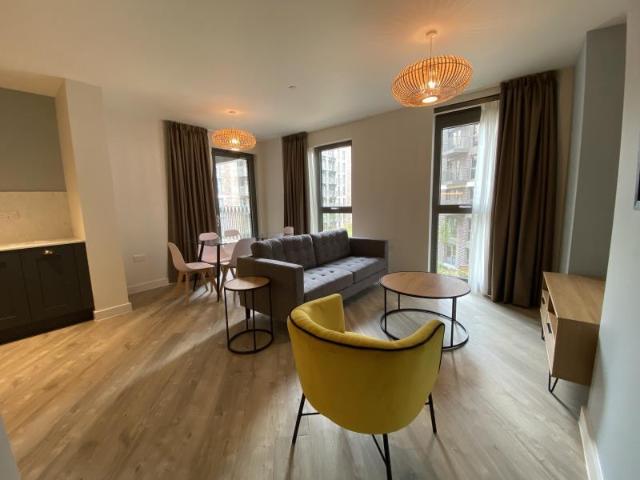 Canada Gardens, Wembley Park 3 bed apartment to rent £2,745 pcm £633 pw