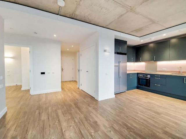 Canada Gardens, Wembley Park HA9, 3 bed flat to rent, £3,041 pcm | PrimeLocation