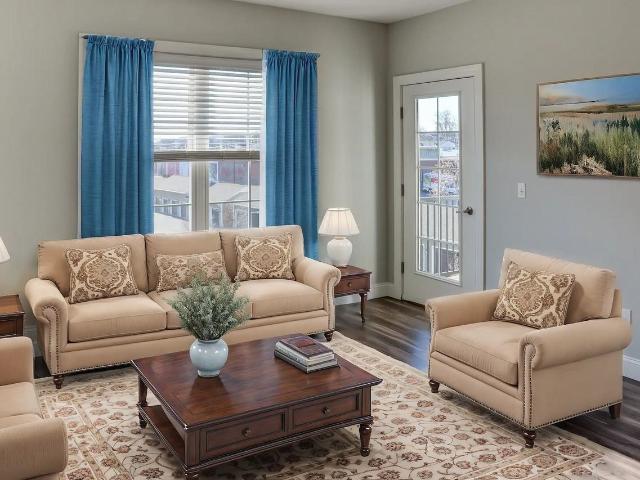 Canal Crossing at Whitneyville West 2 Bedroom Apartment for Rent at 380 Mather St, Hamden, CT 06514