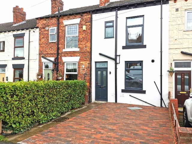 Canal Lane, Stanley, Wakefield WF3, 2 bed terraced house to rent, £850 pcm | PrimeLocation