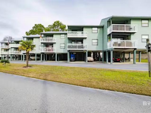 Canal, ORANGE BEACH, AL 36561