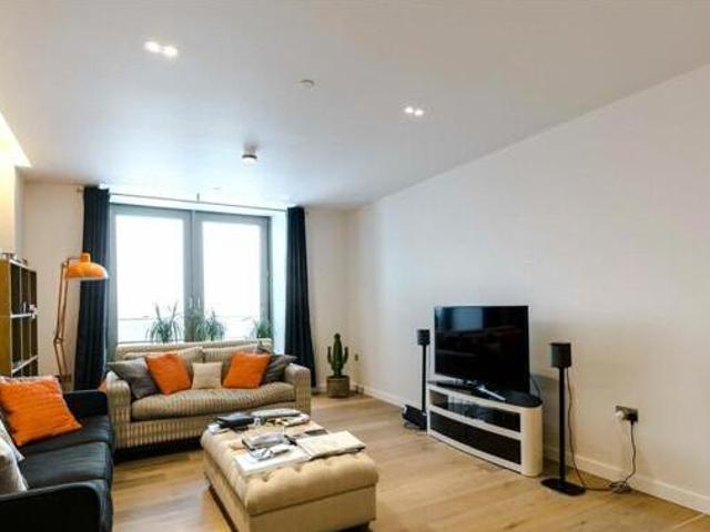Canal Reach, London, 1 Bedroom Apartment