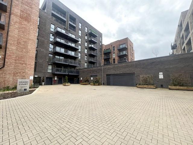 Canal Street, Campbell Park MK9, 1 bed flat to rent, £1,195 pcm | PrimeLocation