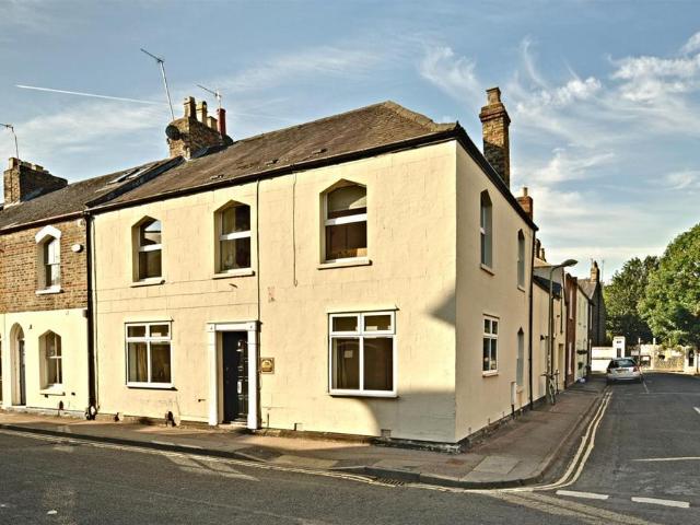Canal Street, Oxford 1 bed in a house share to rent £1,060 pcm £245 pw