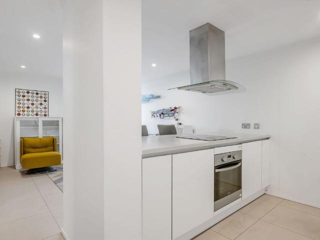 Canal Street, Nottingham One Tower NG1, 1 bed flat to rent, £950 pcm | PrimeLocation